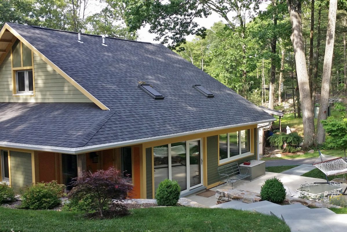 Choosing the Right Contractors for your Green Home - Green Home of Tomorrow